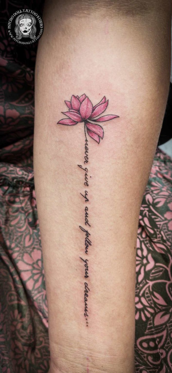 📝 Tattoos with Texts, words and Phrases